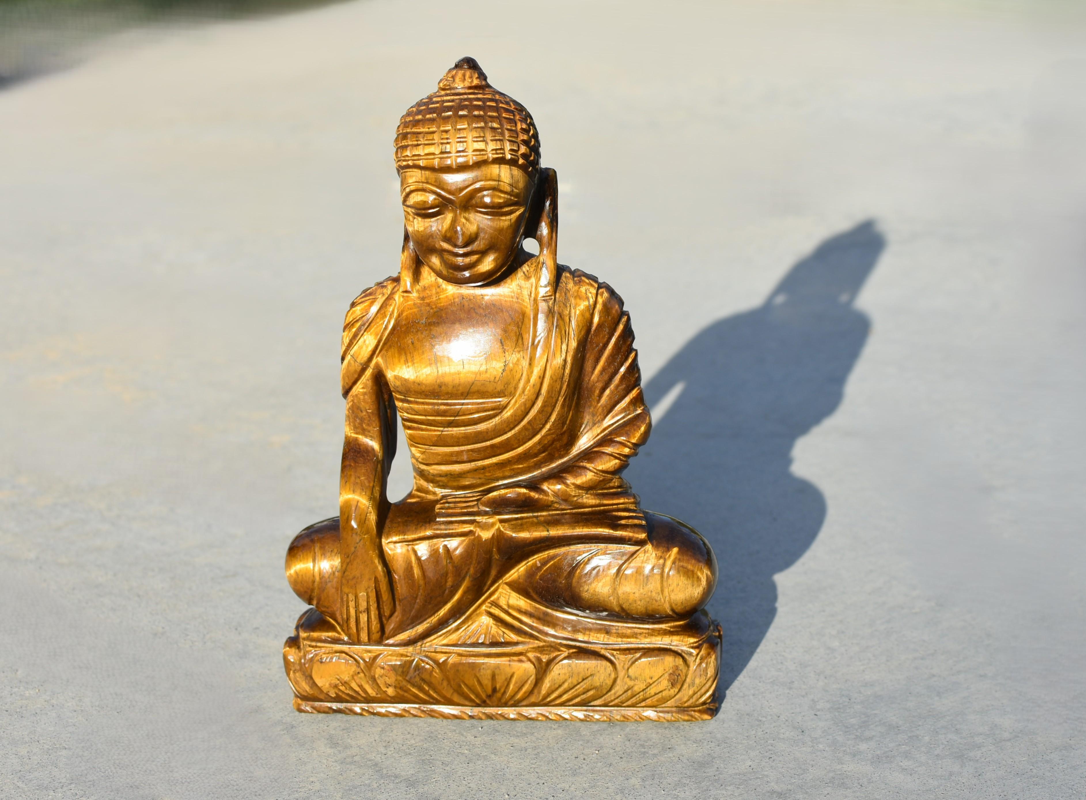 Natural Tiger’s Eye Gemstone Seated Buddha Sculpture For Sale at 1stDibs