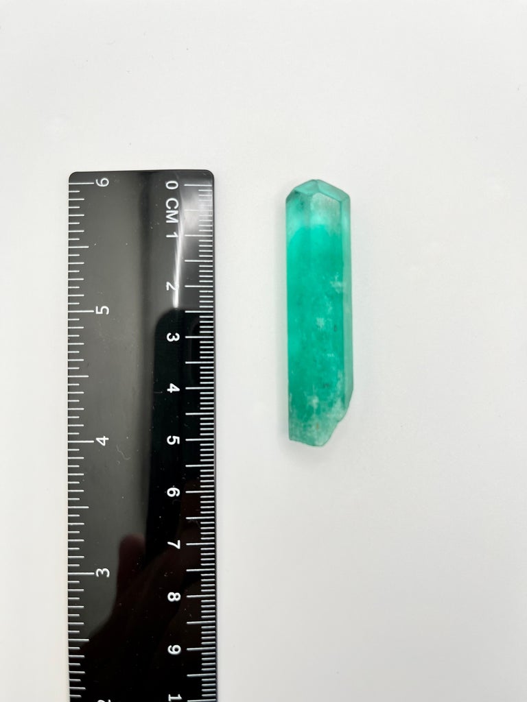 Natural Uncut Emerald in Original Growth of Hexagonal Prism 61.90 ...
