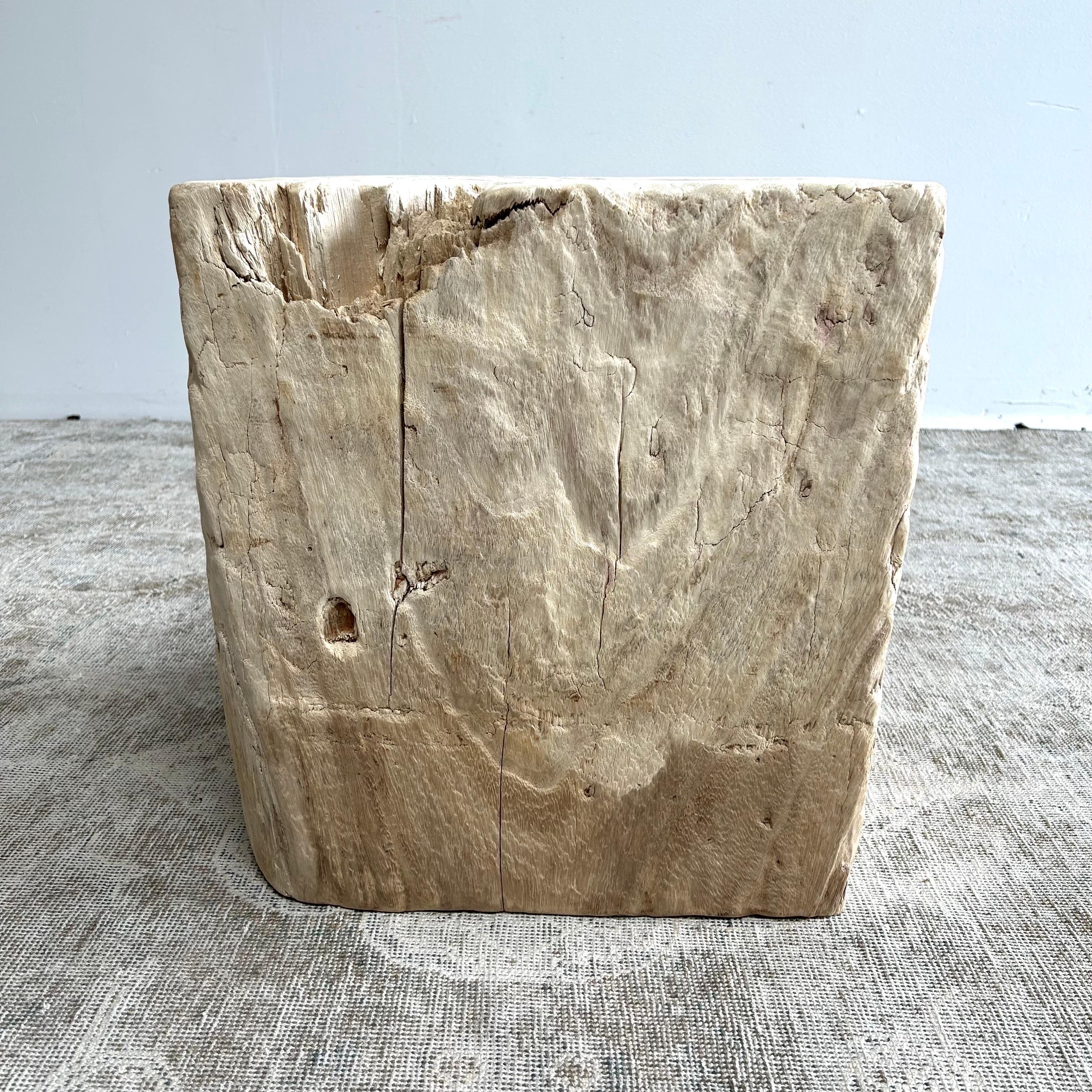 Natural Wood Stump Side Table or Stool For Sale at 1stDibs