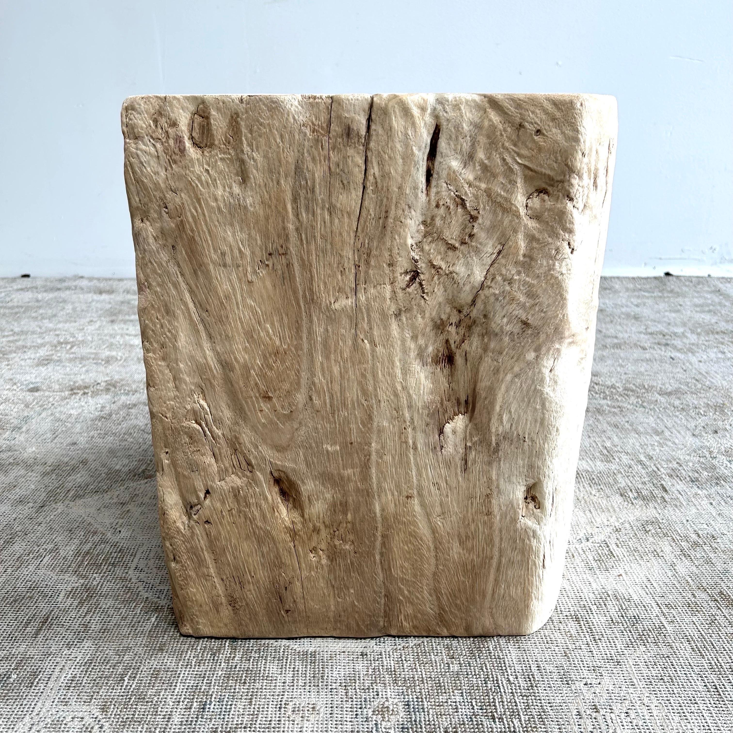 Natural Wood Stump Side Table or Stool For Sale at 1stDibs
