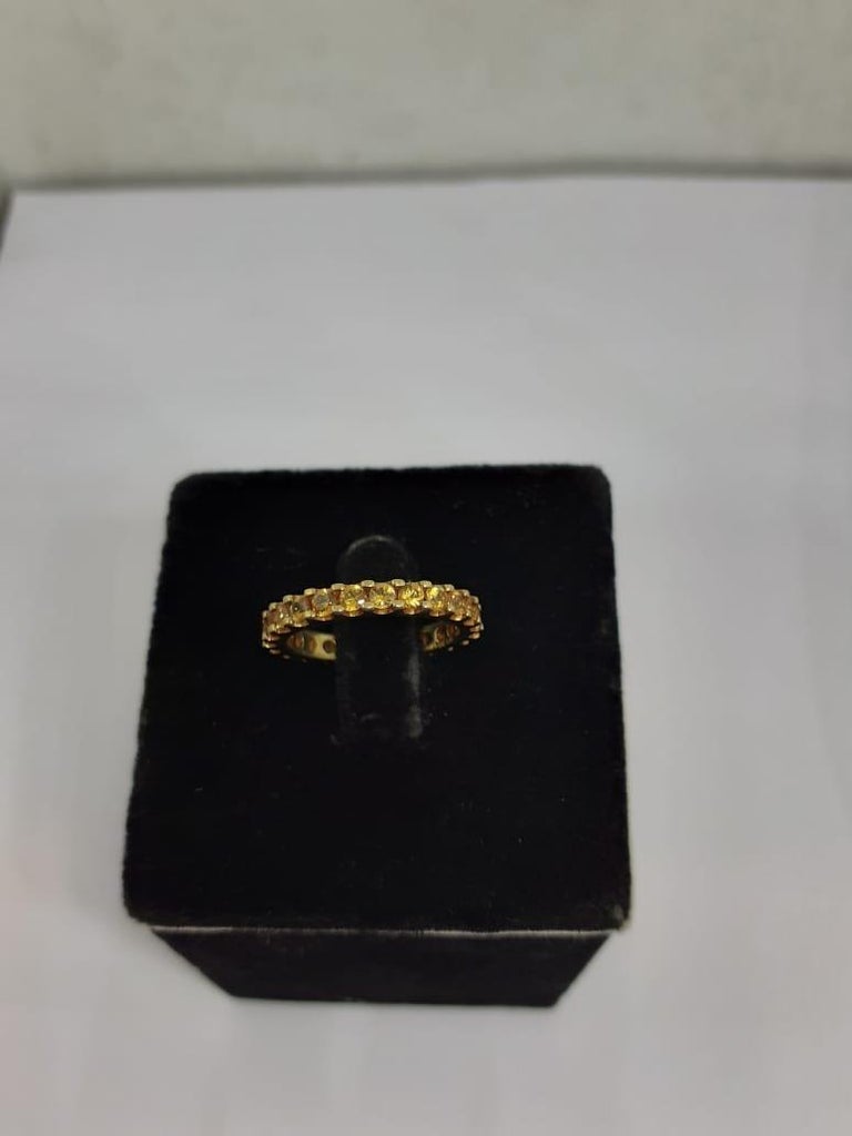 Natural Yellow Sapphire with 1.68 Carats in 18k Gold For Sale at 1stDibs