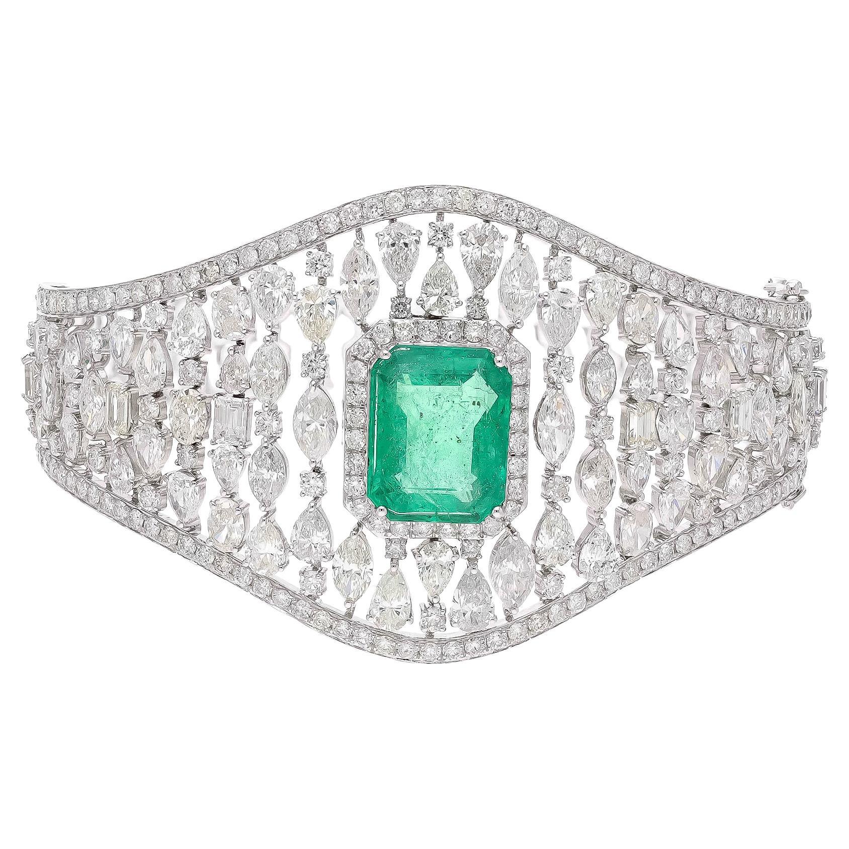 Natural Zambian emerald and Mozambique ruby bracelet with diamond and ...