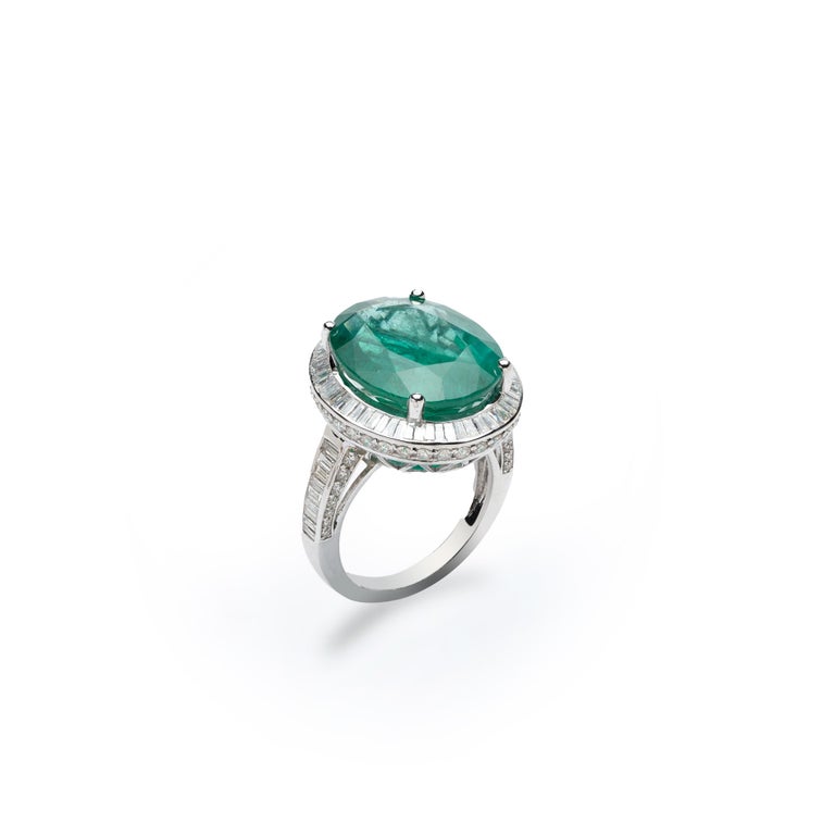 Natural Zambian Ring with 14.90 Carats Emeralds and 2.15 Carats Diamond ...