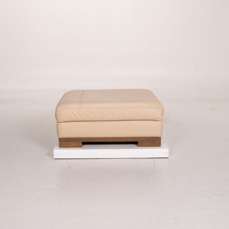 Natuzzi 2085 Leather Stool Beige For Sale at 1stDibs | natuzzi ...