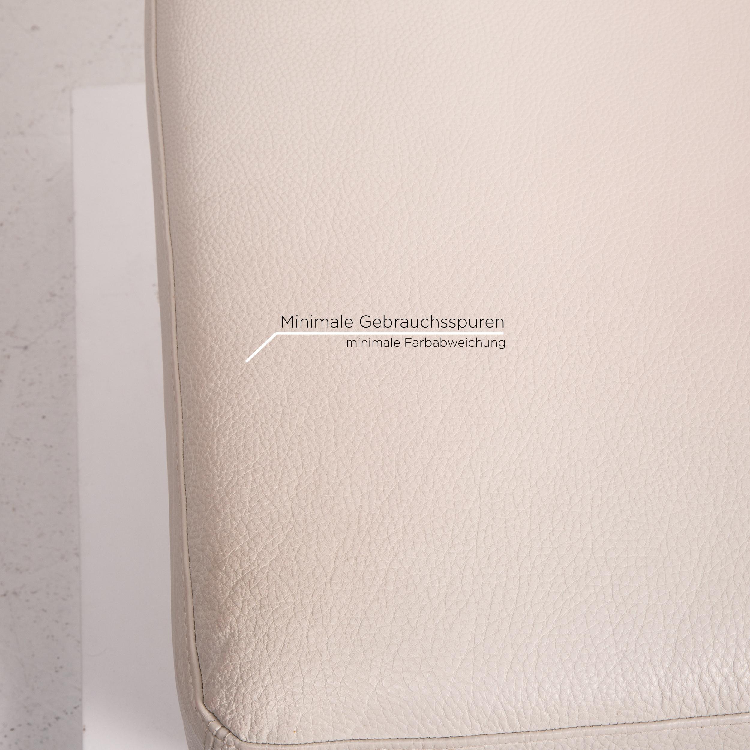 Natuzzi Leather Stool Cream Ottoman For Sale at 1stDibs | flugger 4381