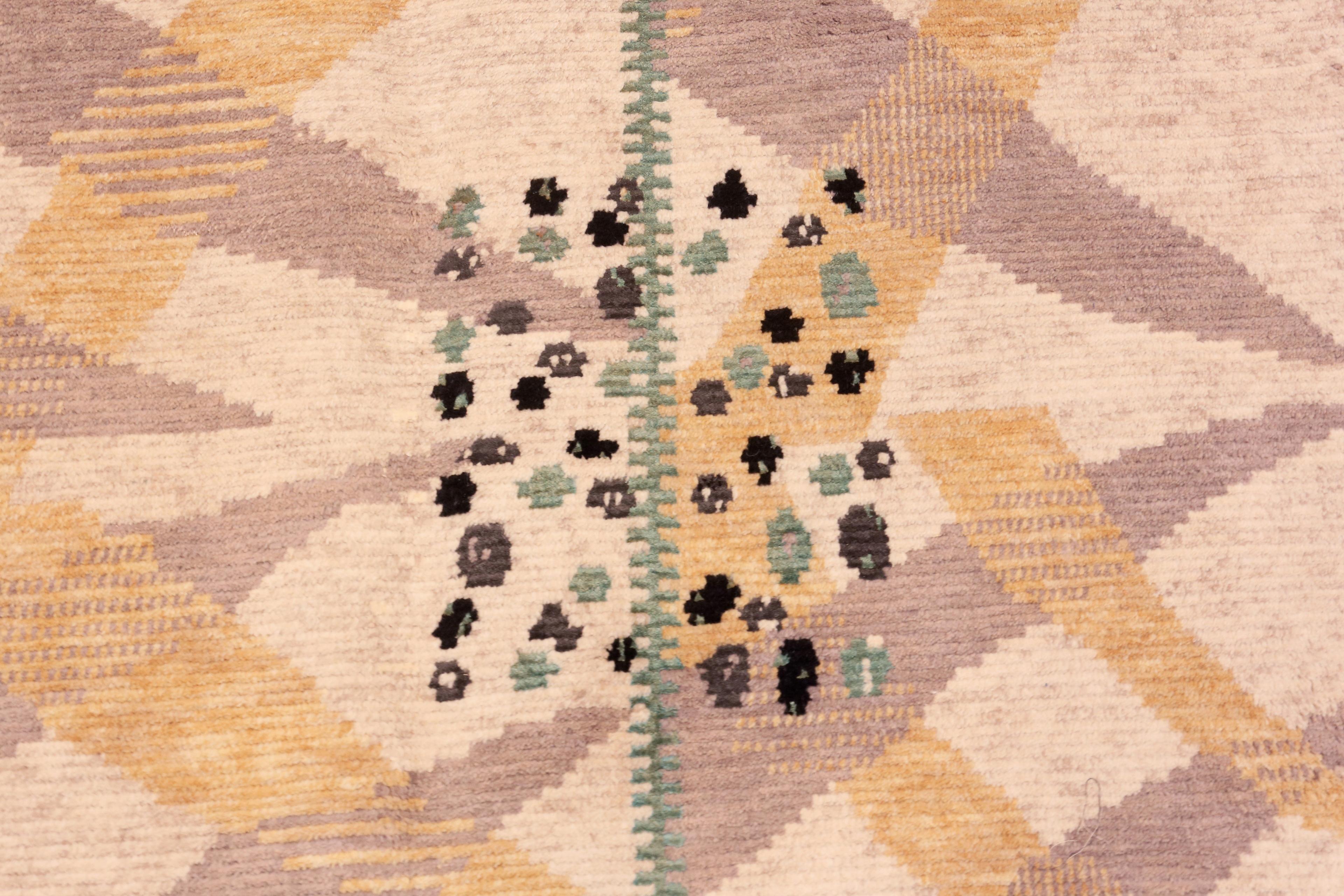 Nazmiyal Collection Modern Swedish Style Rug. 8 ft 10 in x 12 ft 1 in ...