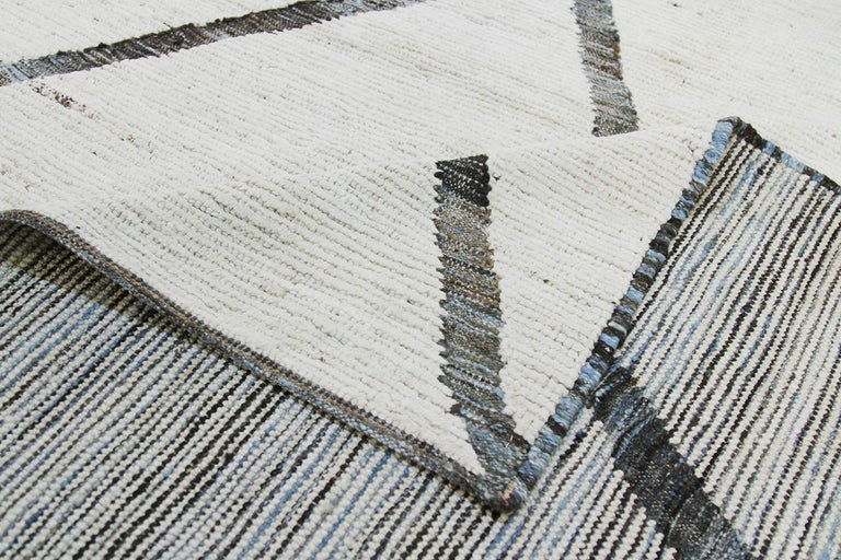 Nazmiyal Collection Soft Grey Modern Moroccan Style Rug 9 ft 7 in x 11 ...