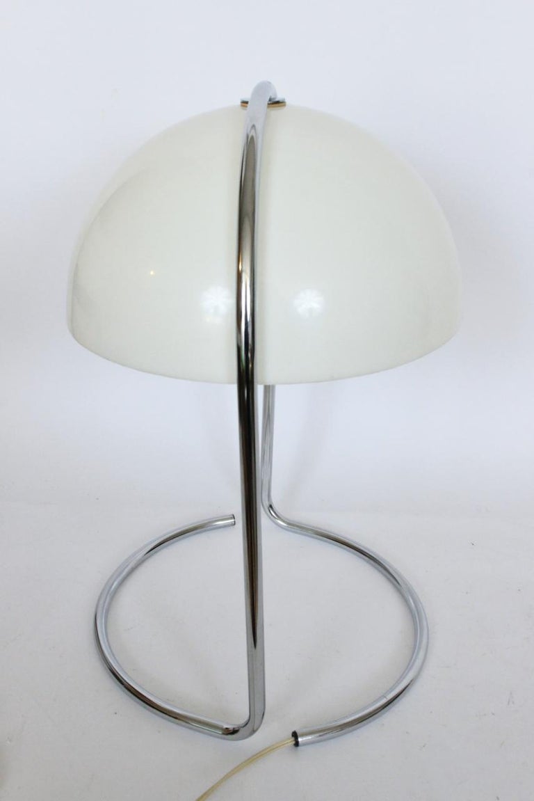 Neal Small Mushroom "Miri" Lamp with Dome Shade, 1970's For Sale at 1stDibs