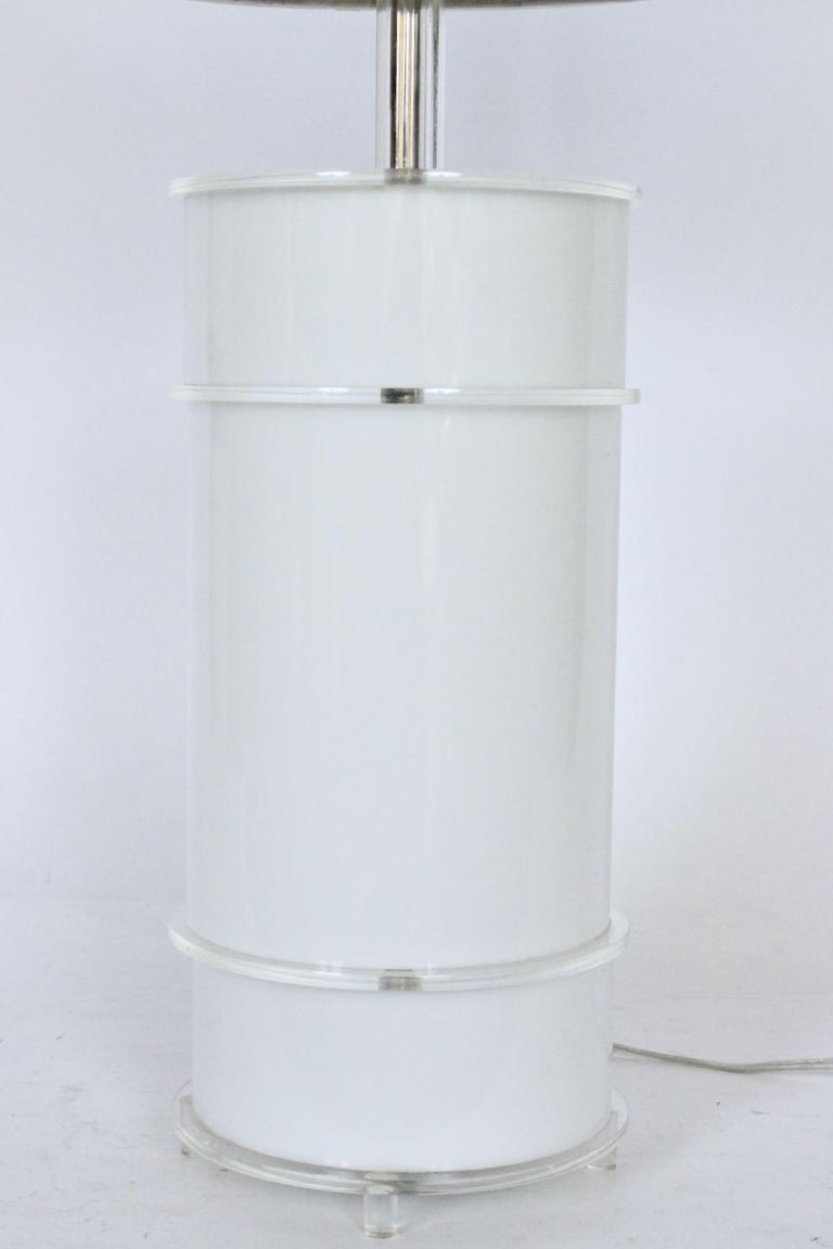 Neal Small Style White Lucite Table Lamp with Clear Lucite Detail ...