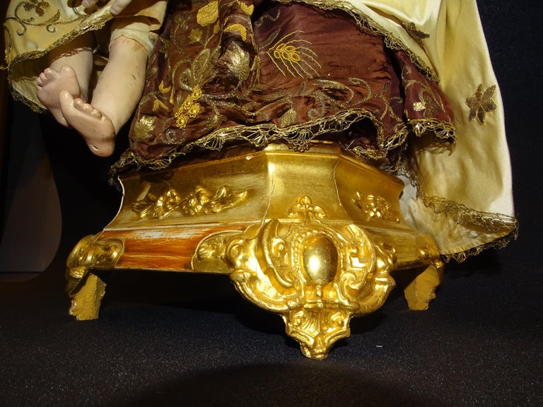 Neapolitan Scupture of a Virgin with the Child Jesus, Nativity at 1stDibs