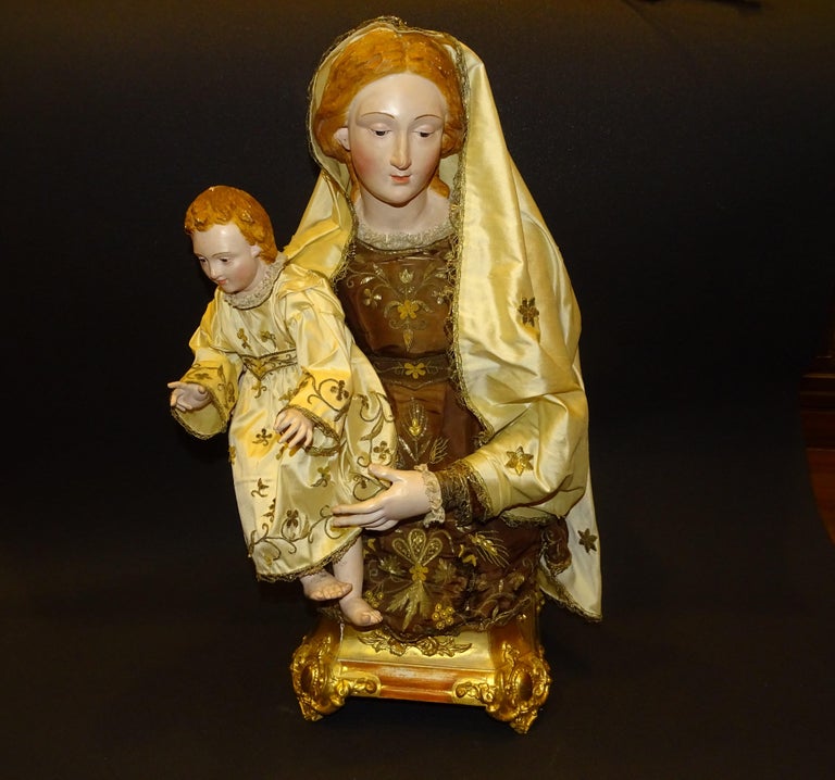 Neapolitan Scupture of a Virgin with the Child Jesus, Nativity at 1stDibs