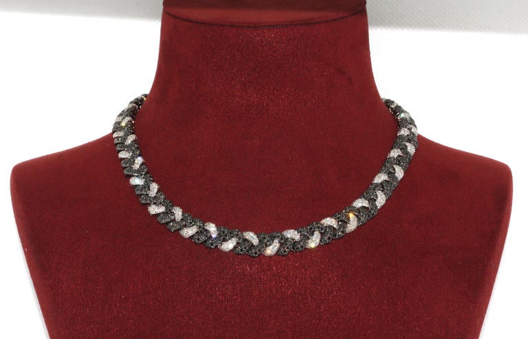 Necklace, Collier, 18 Karat White Gold, Set with White and Black ...