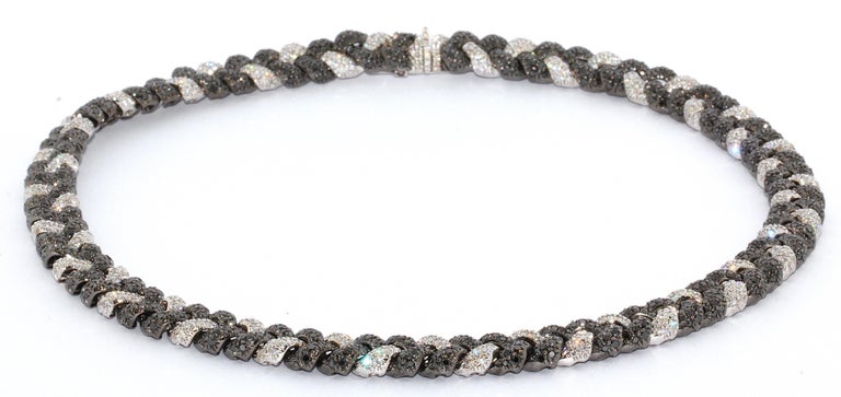 Necklace, Collier, 18 Karat White Gold, Set with White and Black ...