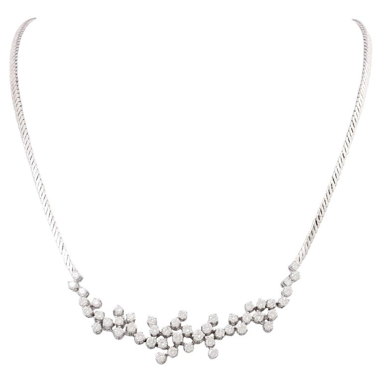 Necklace with 48 brilliant-cut diamonds totaling approx. 3.2 ct, For ...