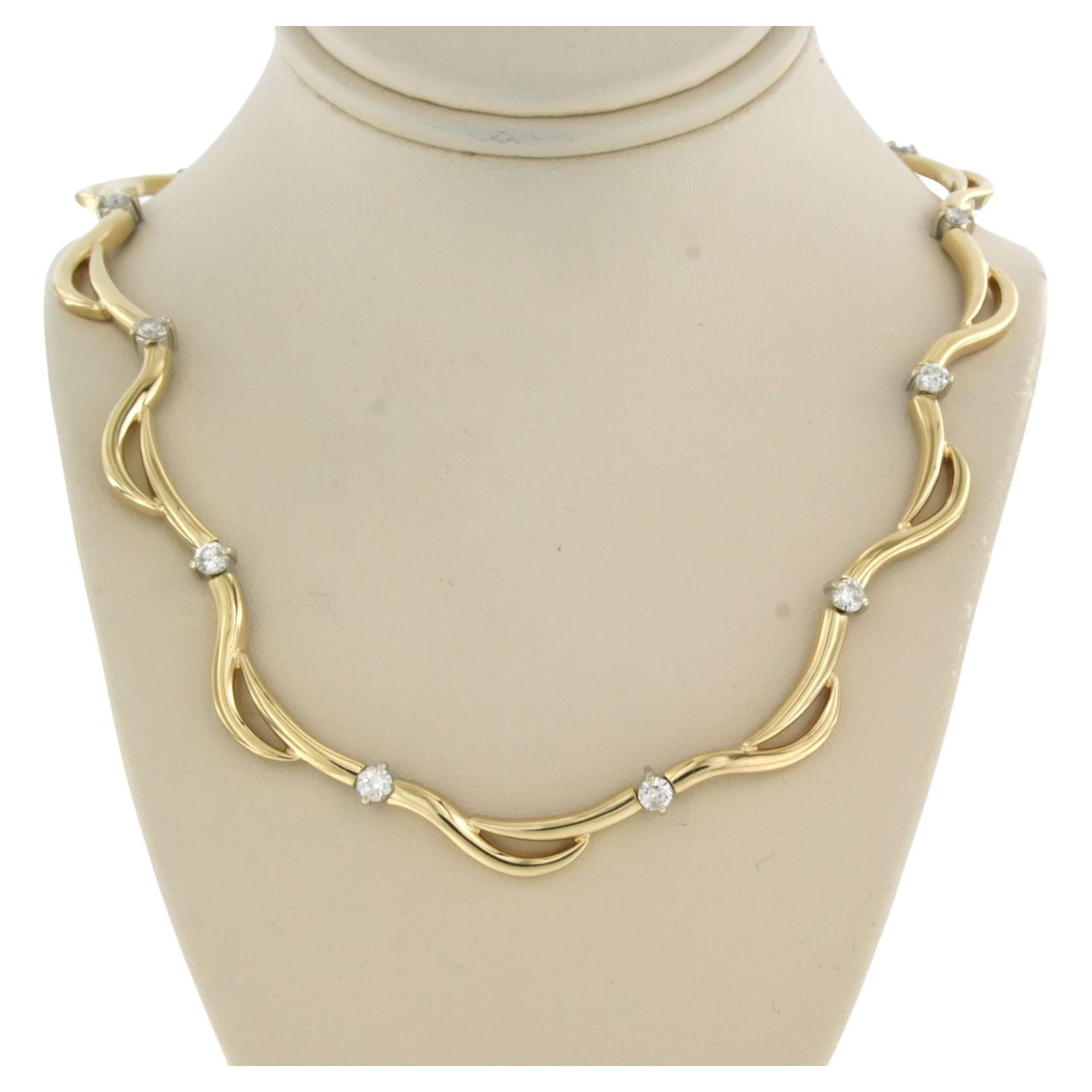 Necklace with opal and diamonds 14k white gold For Sale at 1stDibs