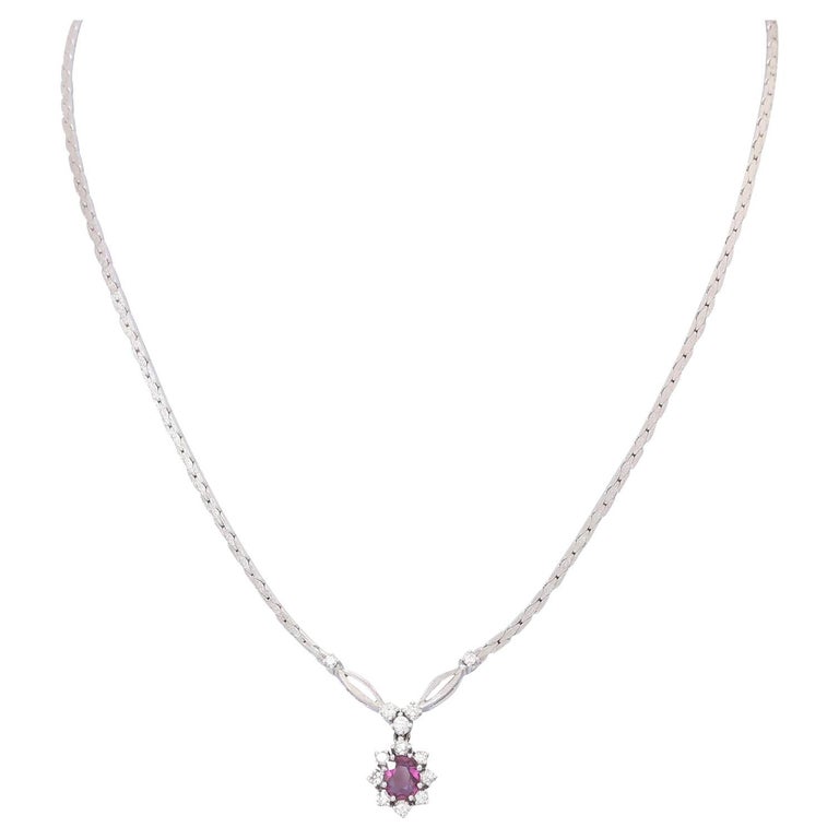 Necklace with fine ruby and diamonds For Sale at 1stDibs