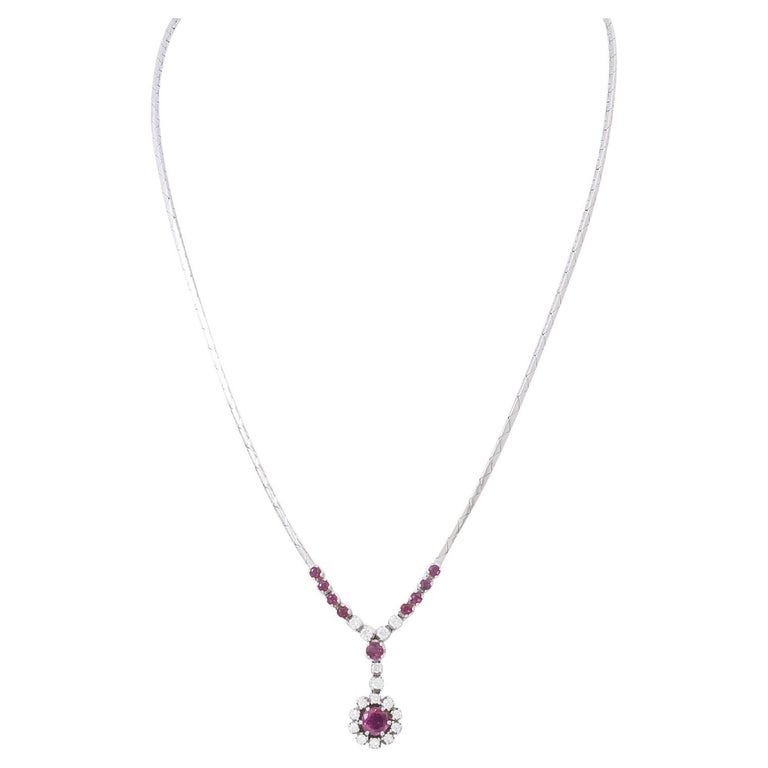 Necklace with Rubies and Diamonds For Sale at 1stDibs