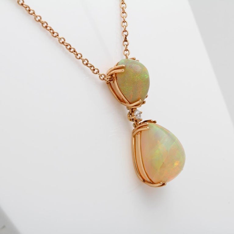 Necklace with two very fine opals, one diamond. For Sale at 1stDibs