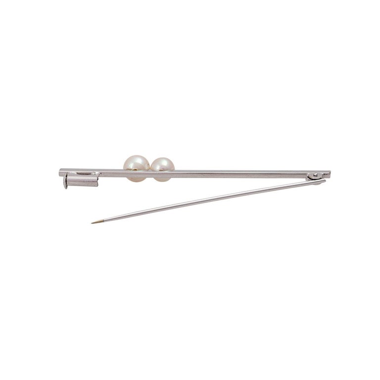 Needle Brooch Set with 2 Cultured Pearls For Sale at 1stDibs