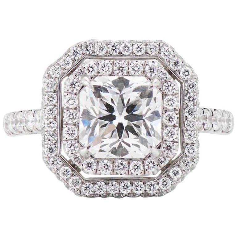 Neil Lane Diamond Engagement Ring