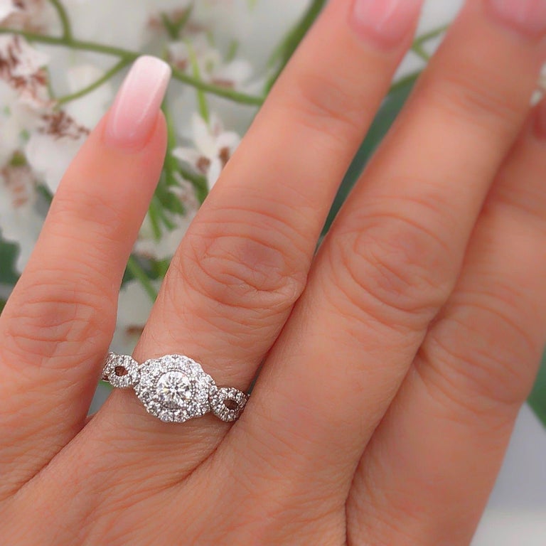 Neil Lane Diamond Engagement Ring Round 1.00 Carat in 14 Karat White ...