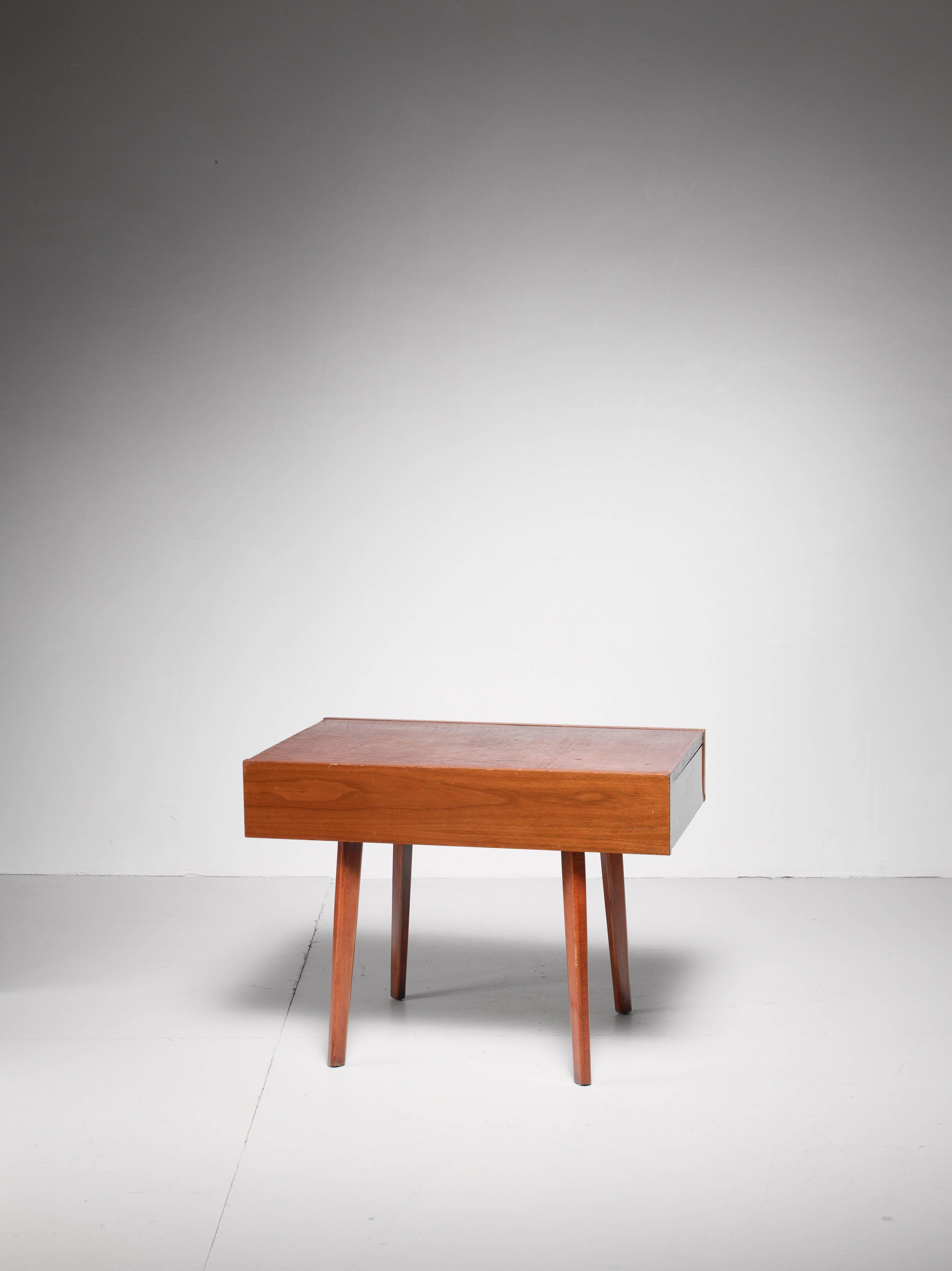 Nelson Leather Top End Table with Drawer for Herman Miller For Sale at ...