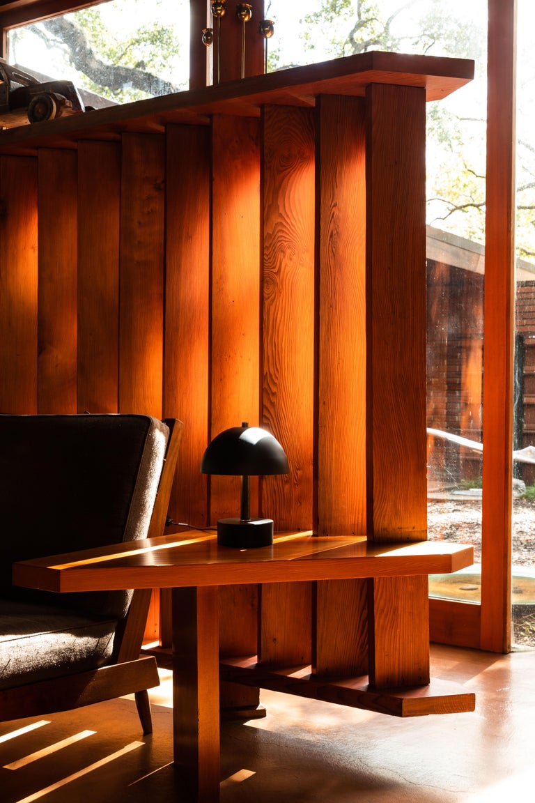 'Nena' Table Lamp in White Metal and Wood by Alvaro Benitez For Sale at ...