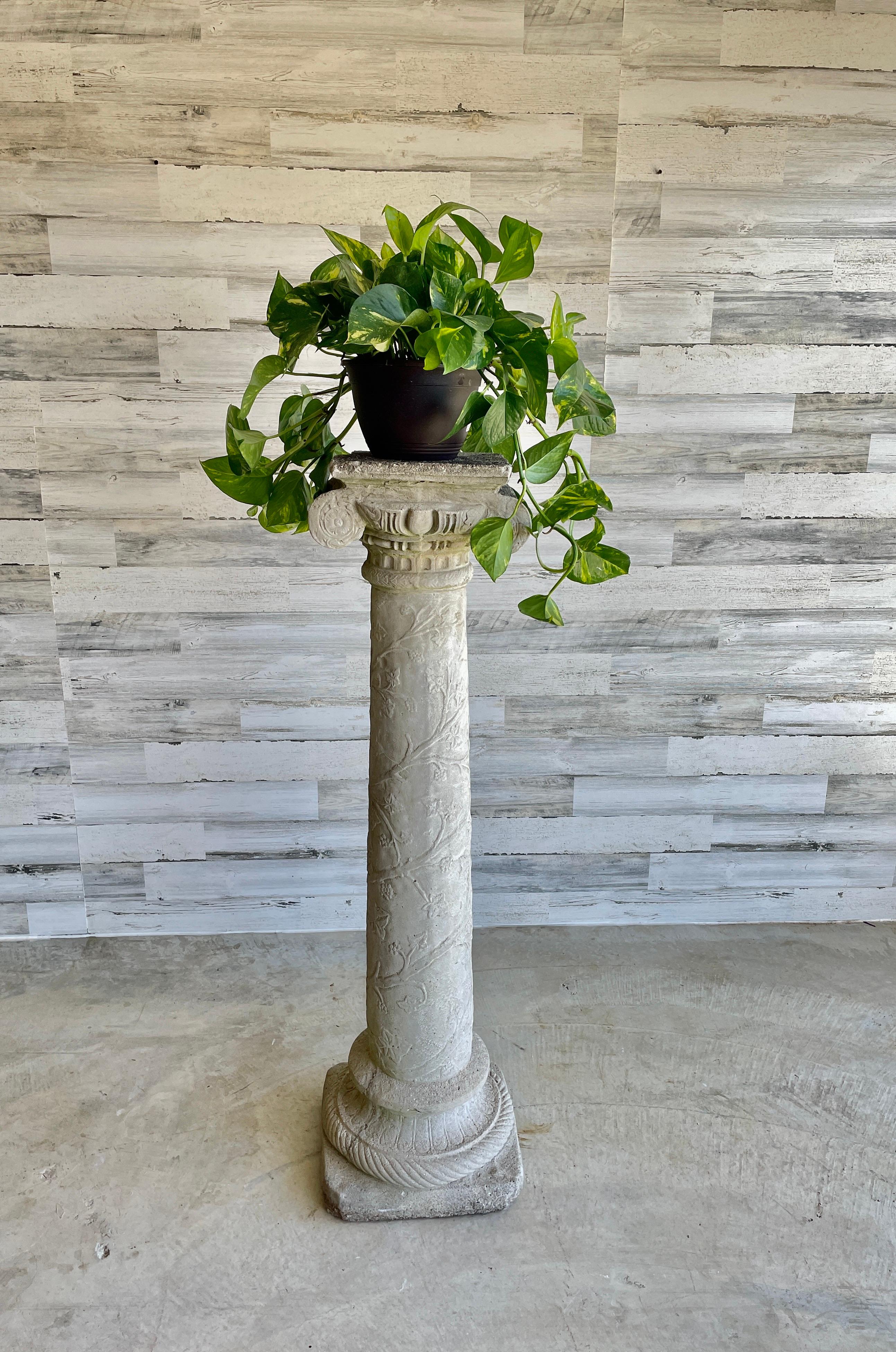 Neoclassical Architectural Column at 1stDibs