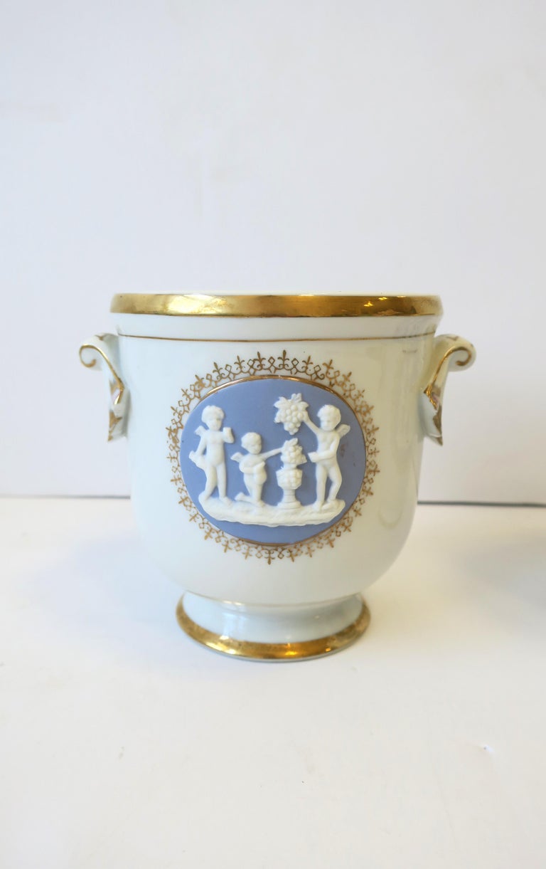 Neoclassical Blue and White Plant Flower Planter Pots Cachepots ...