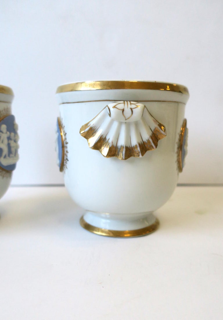 Neoclassical Blue and White Plant Flower Planter Pots Cachepots ...
