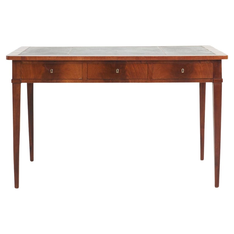 Neoclassical Mahogany Leather Top Desk For Sale at 1stDibs