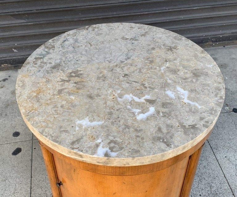 Neoclassical Round Side Table w/ Marble Top by Baker For Sale at 1stDibs