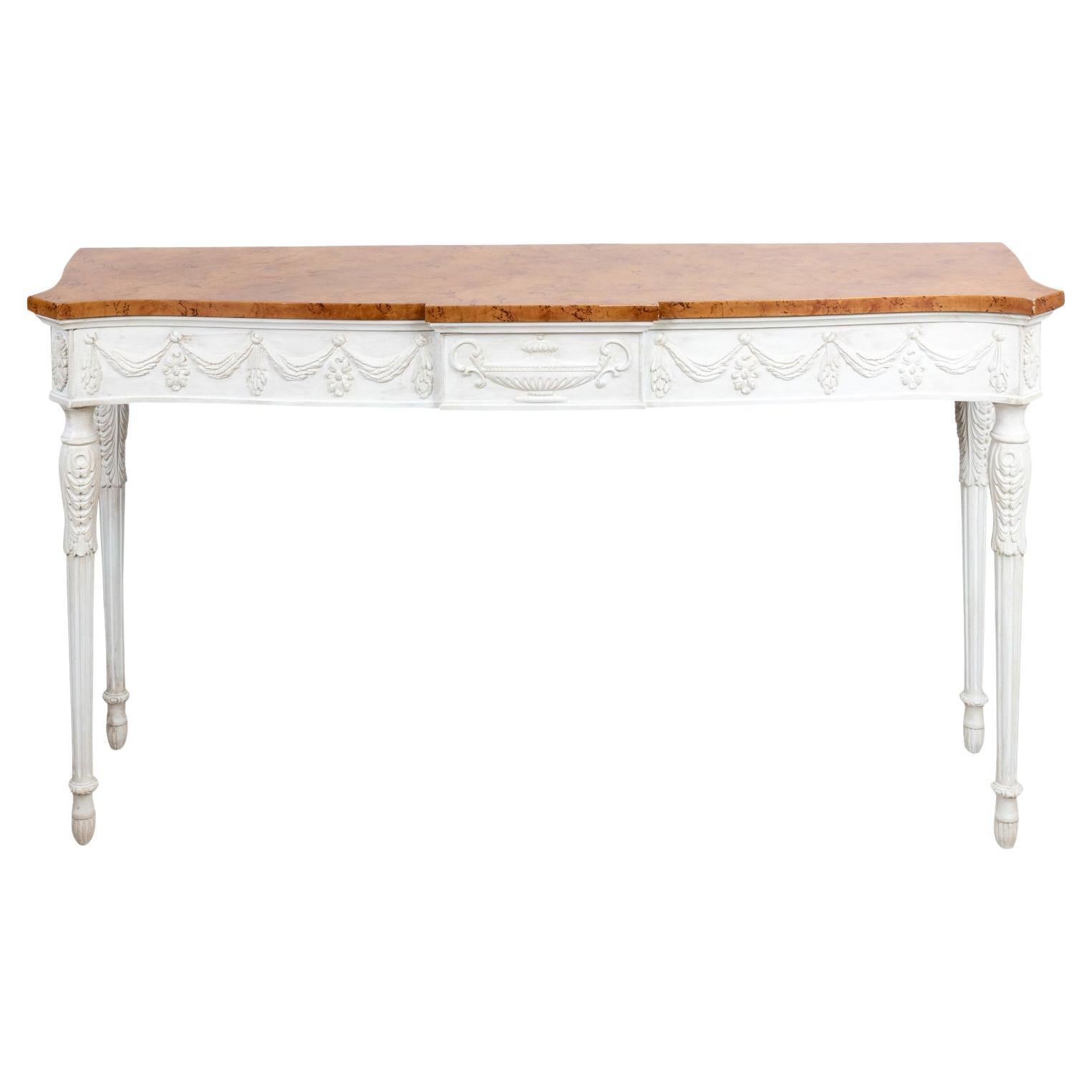 White Painted Scallop Shell Console For Sale at 1stDibs
