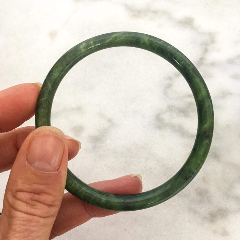 Nephrite Jade Round Bangle Bracelet at 1stDibs