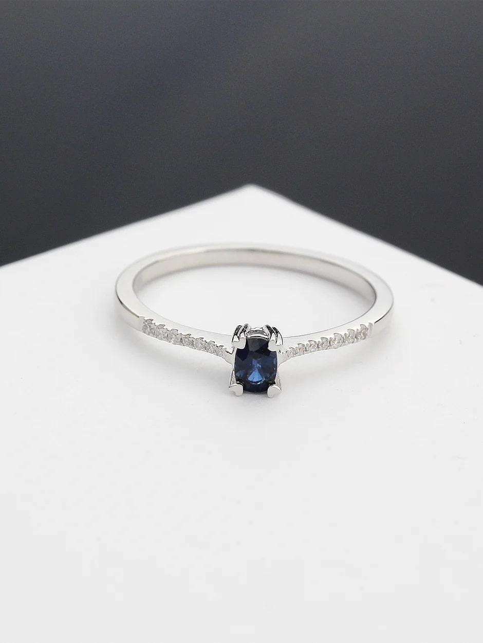 Customizable Neptune Oval Heart Prong Ring For Sale at 1stDibs