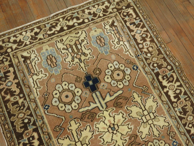 Neutral Color Persian Heriz Rug For Sale at 1stDibs