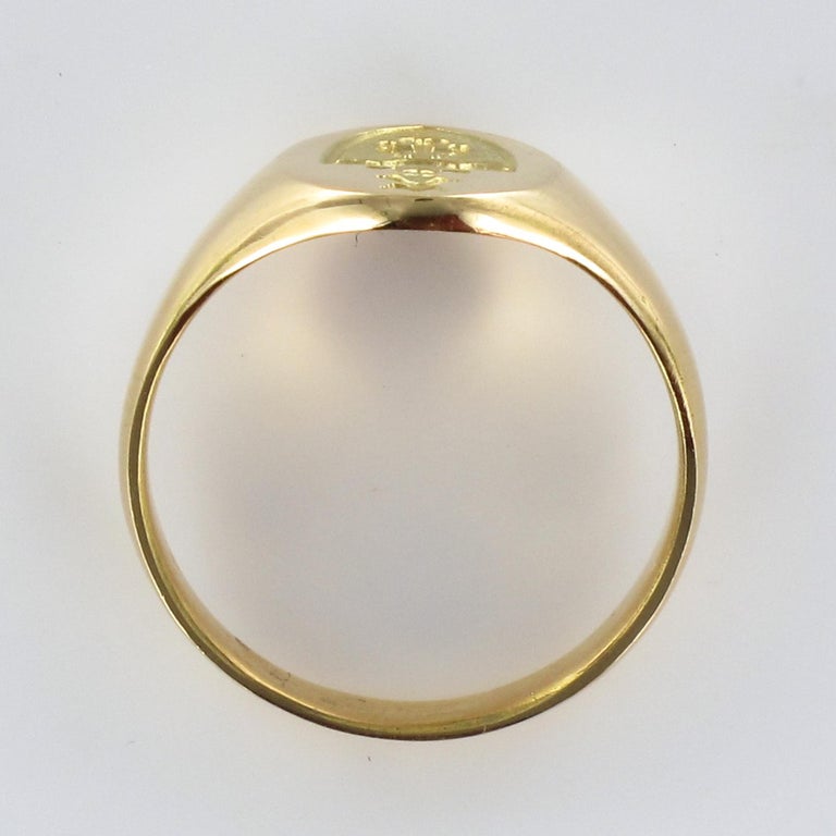 18 Karat Yellow Gold Blazon Women Modern Signet Ring at 1stDibs