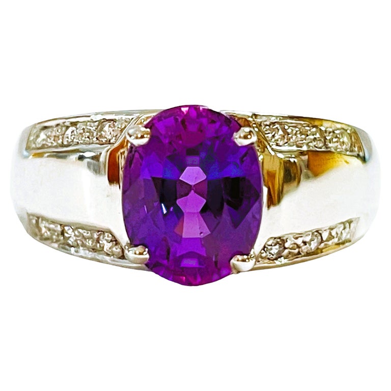 New African IF Colour Changing Purple/Blue and White Sapphire Sterling ...
