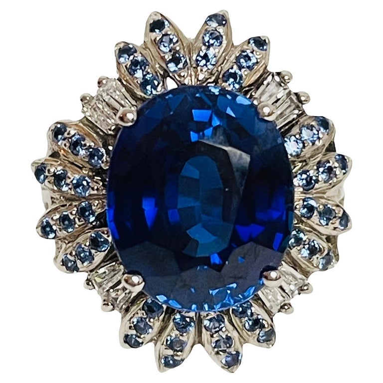 New African Sapphire Kashmir Blue Oval 9 Carat 925 Sterling Ring at 1stDibs