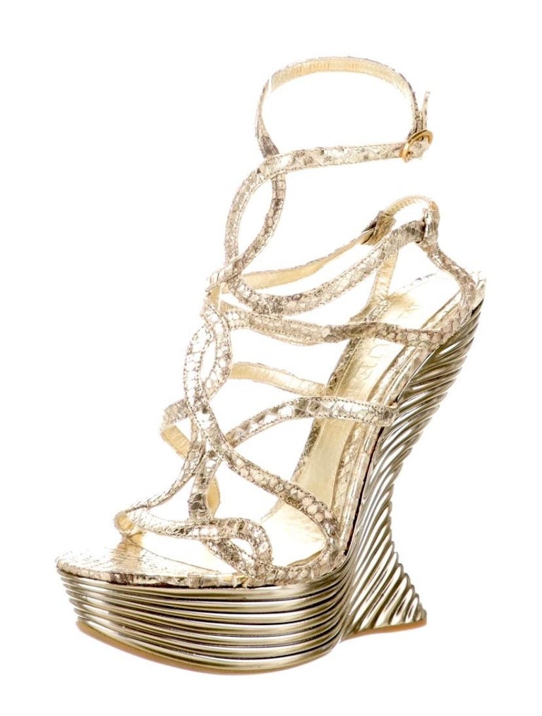 New Alexander McQueen Gold Oyster Shell Wedge Sandals Shoes 36 - 6 For ...