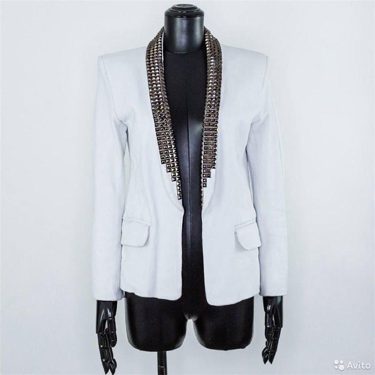NEW BALMAIN WHITE JACKET w/SPIKES 42 - L For Sale at 1stDibs