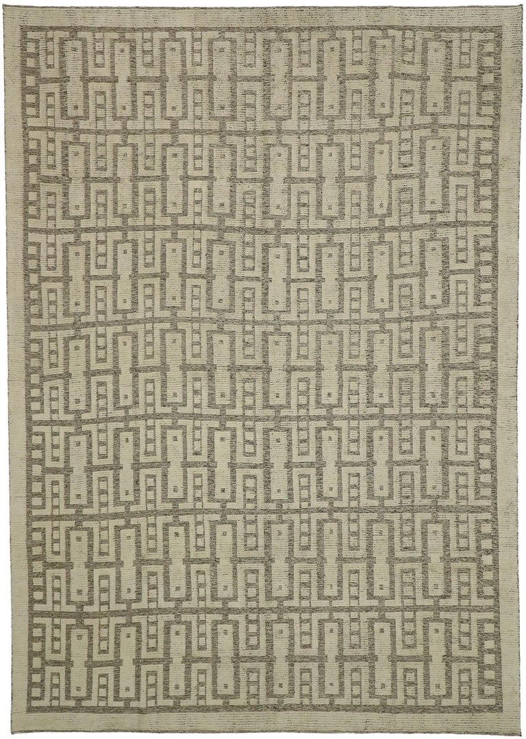 New Contemporary High-Low Geometric Area Rug with Modern Style For Sale ...