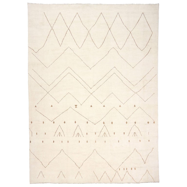 New Contemporary Oversized Moroccan Style Rug with Minimalist Tribal ...