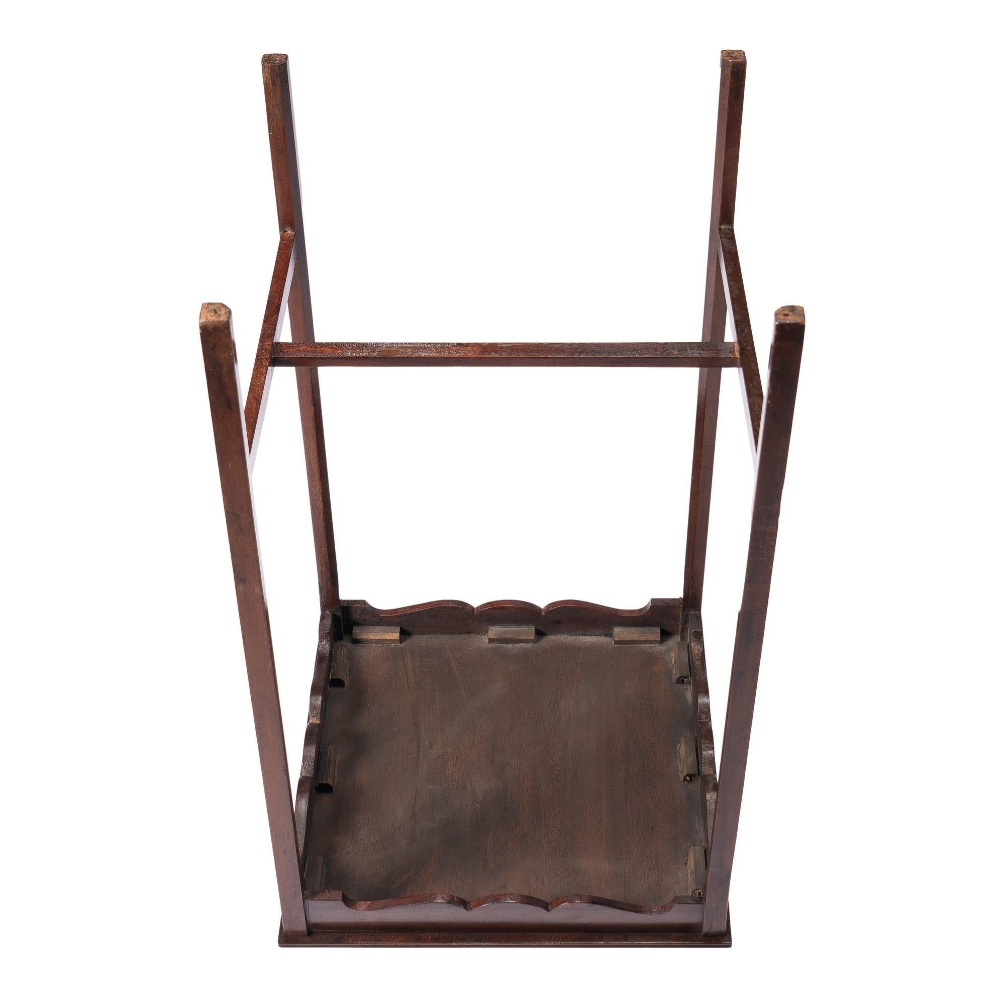 New England Hepplewhite Dressing Stand For Sale at 1stDibs