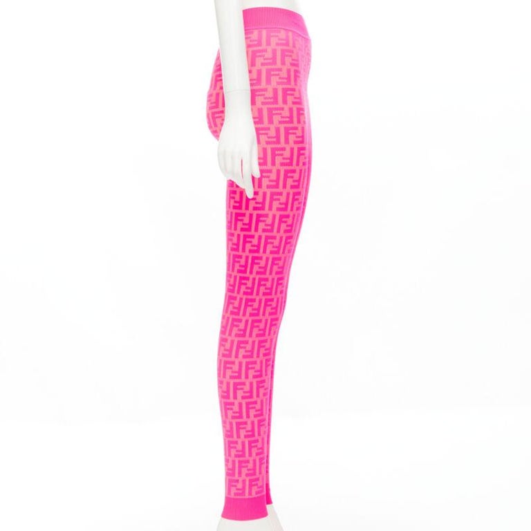 new FENDI NICKI MINAJ PRINTS ON Runway neon pink FF Zucca leggings IT42 ...