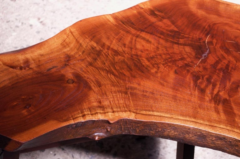 New Hope-Style Studio Craft Walnut Live Edge Side Table For Sale at 1stDibs