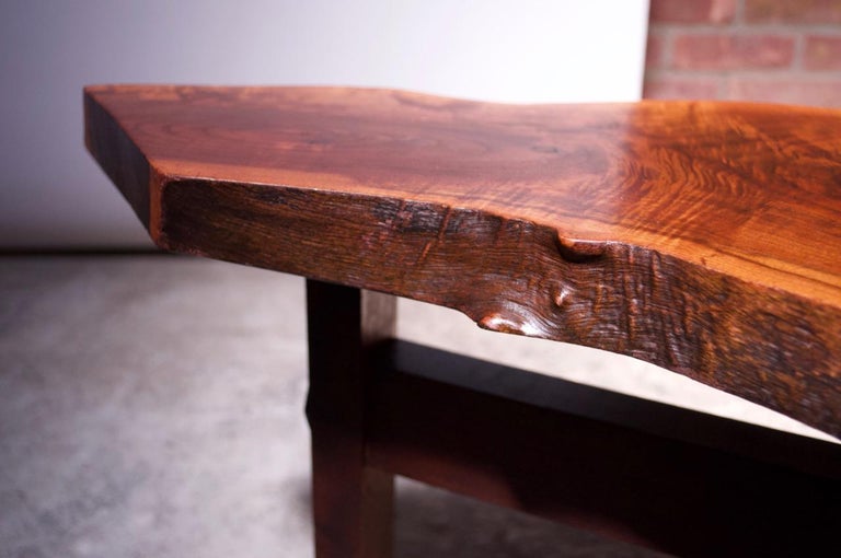 New Hope-Style Studio Craft Walnut Live Edge Side Table For Sale at 1stDibs