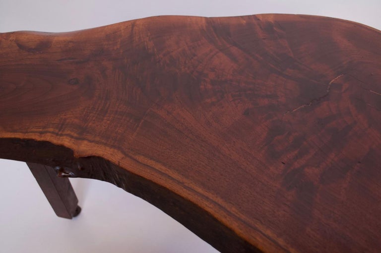 New Hope-Style Studio Craft Walnut Live Edge Side Table For Sale at 1stDibs
