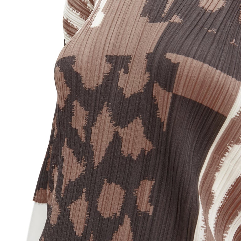 new ISSEY MIYAKE PLEATS PLEASE brown ethnic abstract print plisse ...