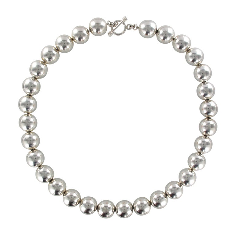 New Modern Silver Pearls Choker Necklace For Sale at 1stDibs